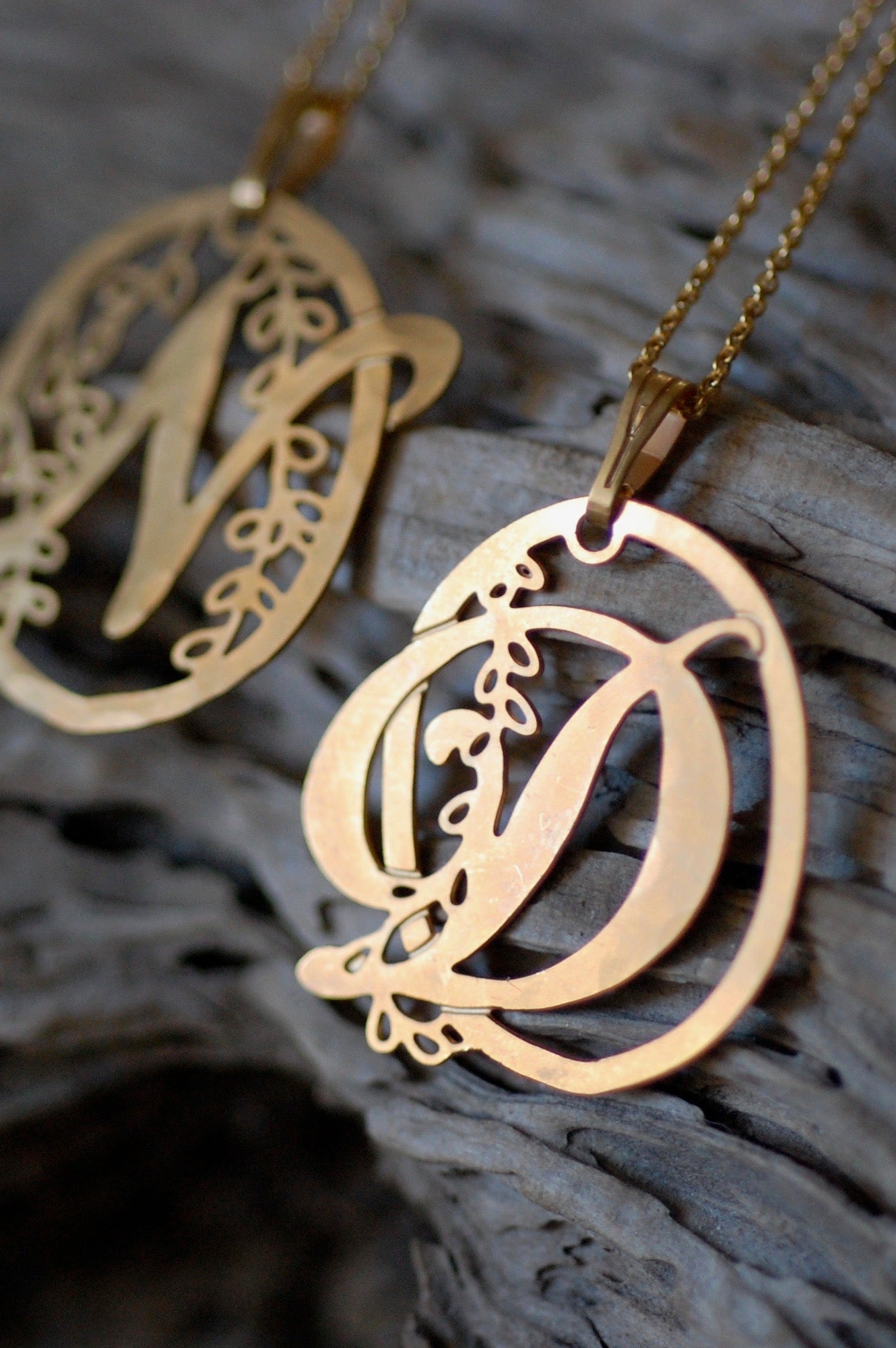 Script Lasercut Monogram 17 Letters – david aubrey